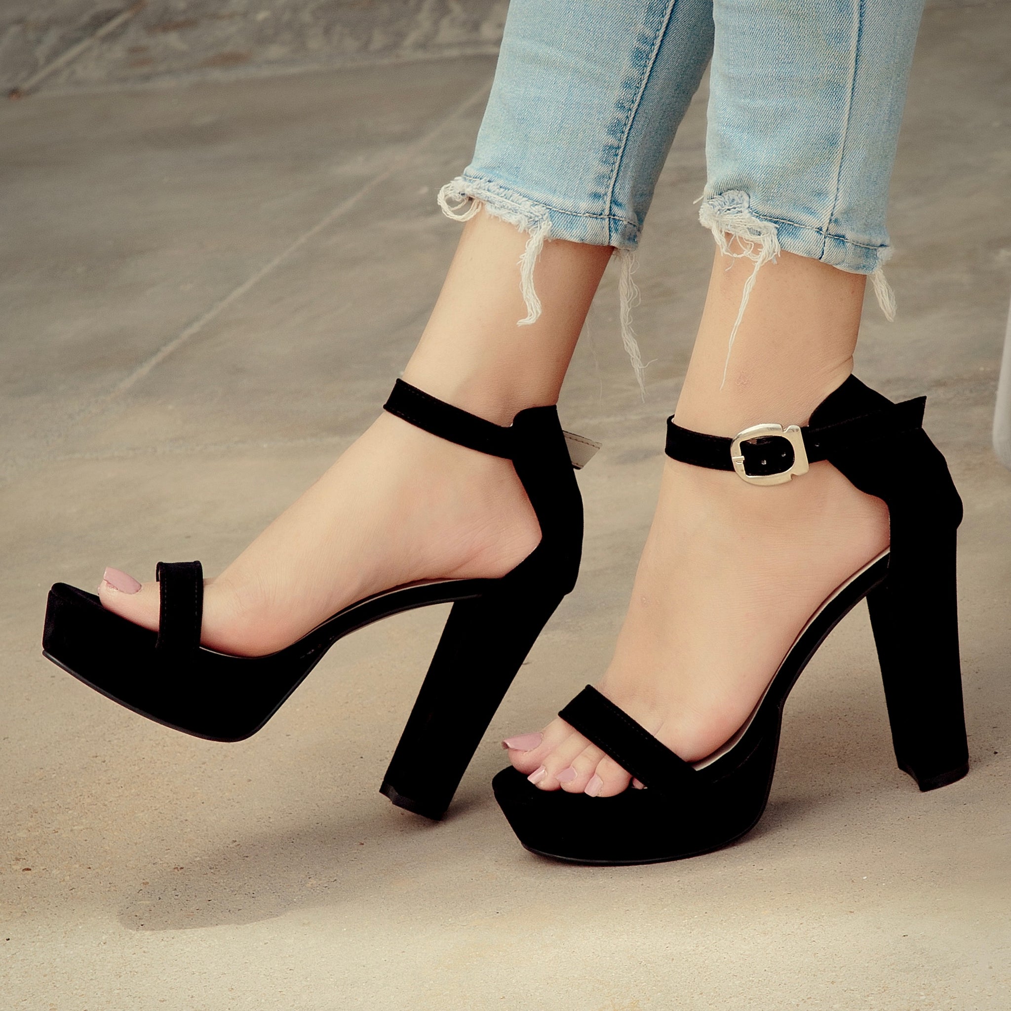 Dianna Platform High Heel – Valencia Pakistan