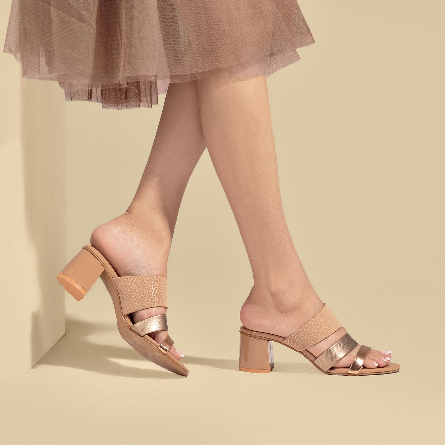 Katrina Croc Block Heel – Valencia Pakistan