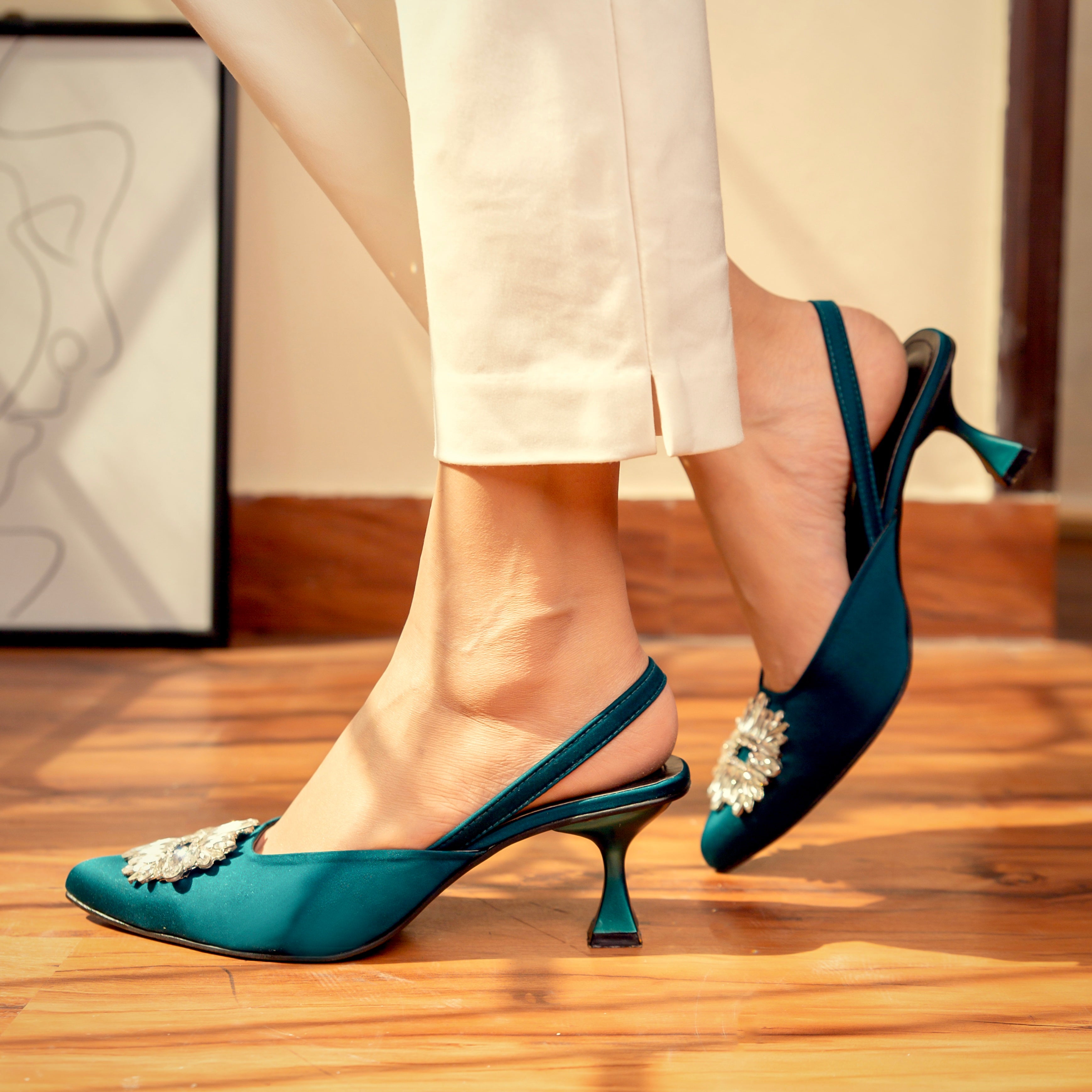 Christina Slingback Heeled Sandal – Valencia Pakistan